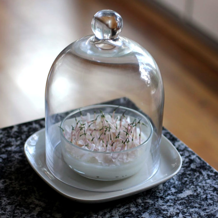 ¿Qué es el enfleurage? método para extraer olor a flores | Perfume-Man